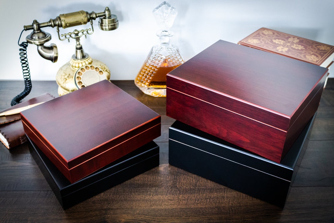Custom Engraved Humidor Box Personalized Humidor is a Great - Etsy