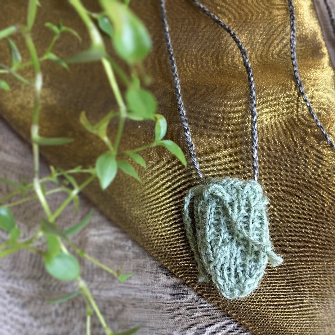 Knit Amulet Pouch Necklace: Wool Linen Crystal Holder - Etsy