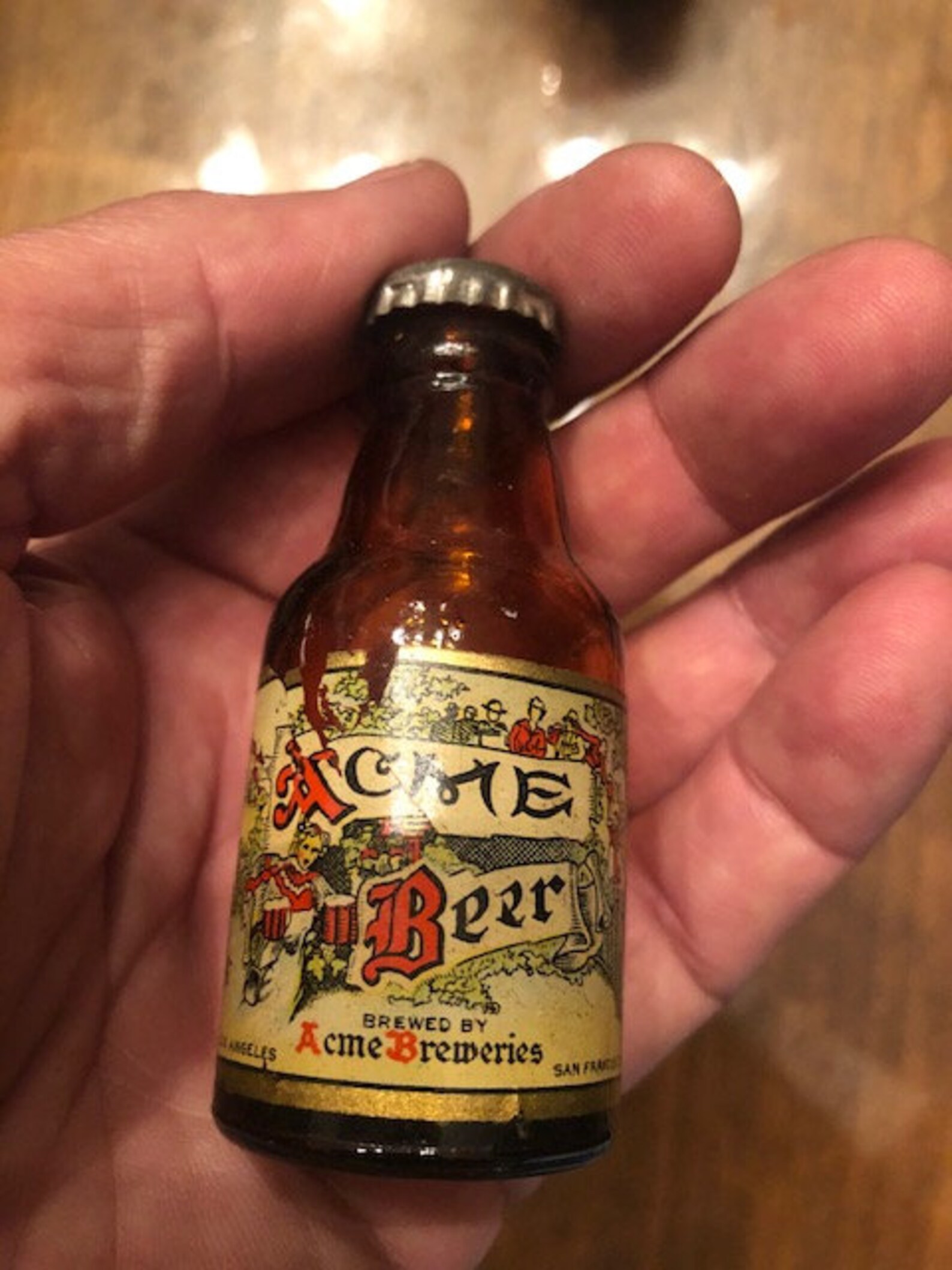 Salt and Pepper Shaker : Vintage Acme Beer Bottle Salt Shaker | Etsy México