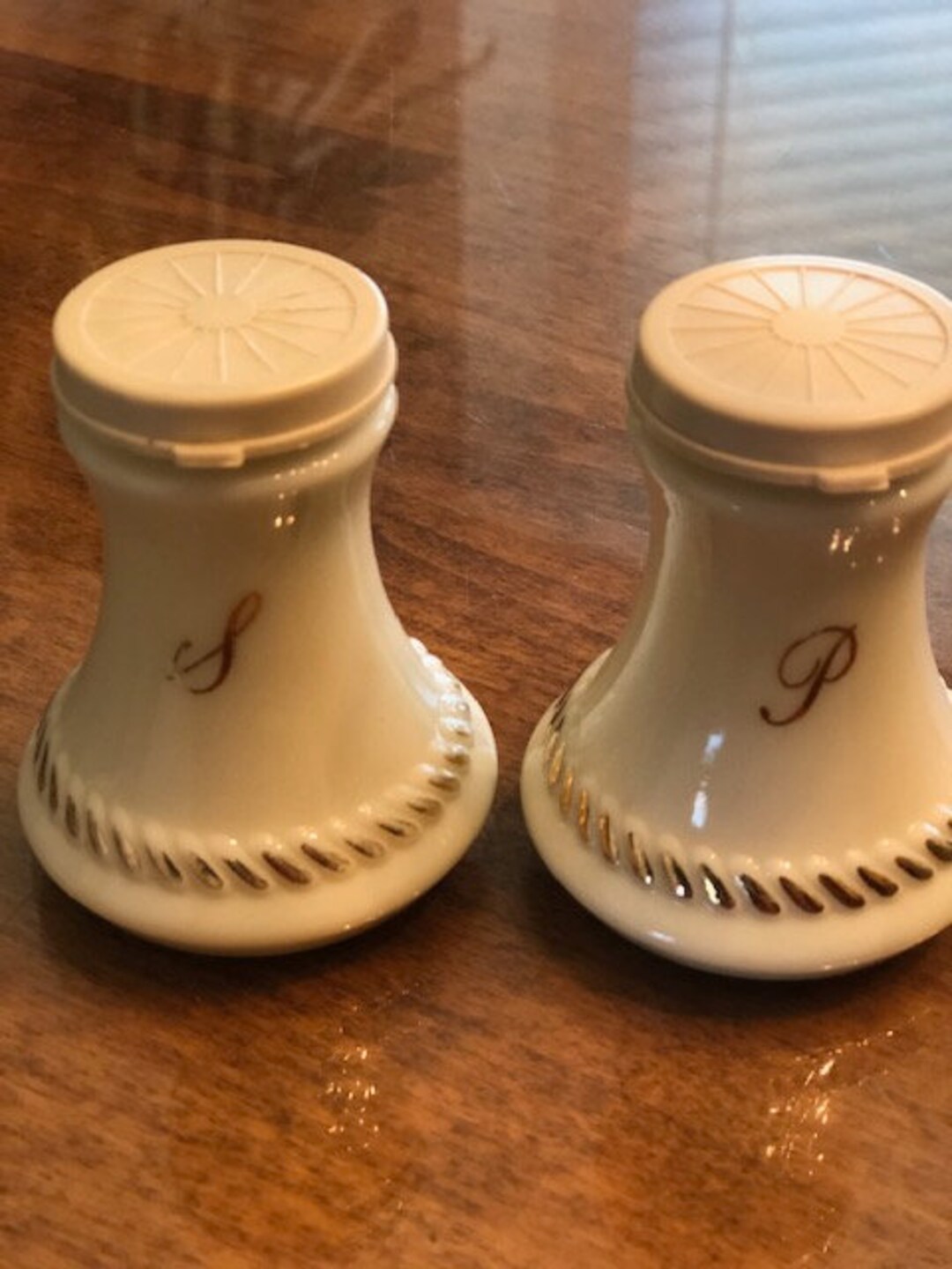 Salt and Pepper Shaker Set: Very Nice Salt & Pepper Glazed Ceramic ...