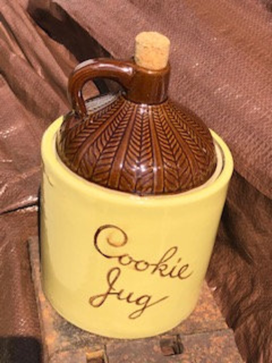 Cookie Jar Jug. Vintage 2 Tone Cookie Jug Monmouth. Illinois U.S.A ...