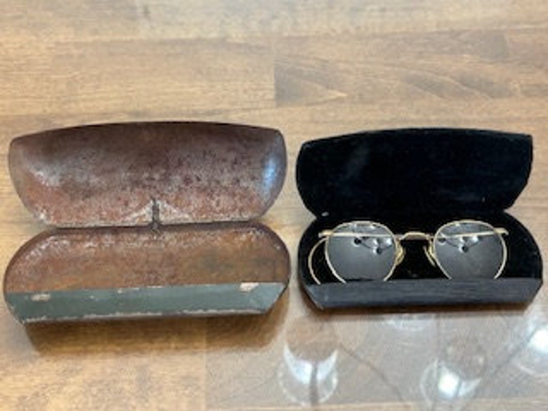 Military Eye Glass Case : OD Green WWII Metal Eyeglass Case With 12K GF ...