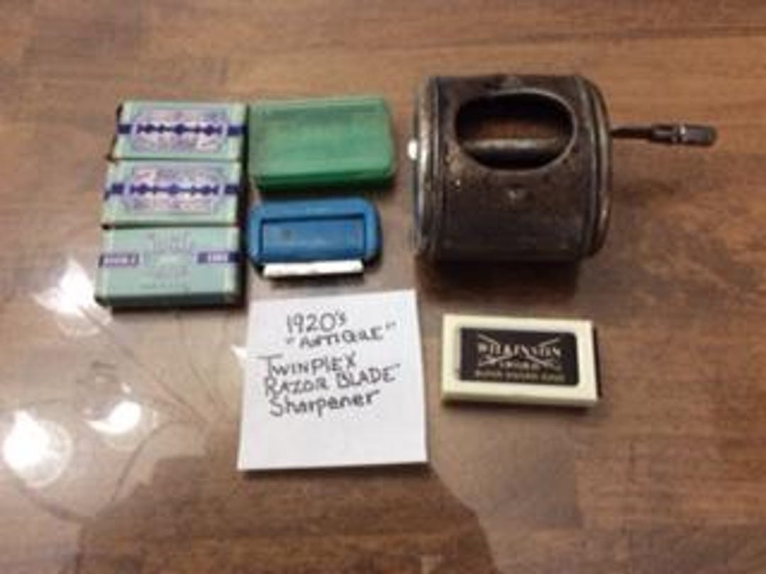 Razor Blade Sharpener: 1920's Twinplex Razor Blade Sharpener With Razor ...