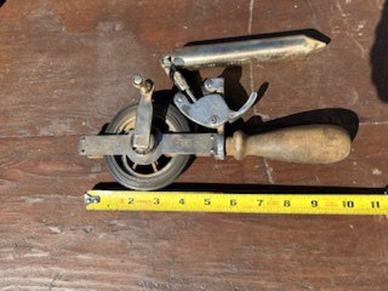 Lufkin 590 - Little Joe Oil Gauge Metal Tape Tool - Antique/vintage ...