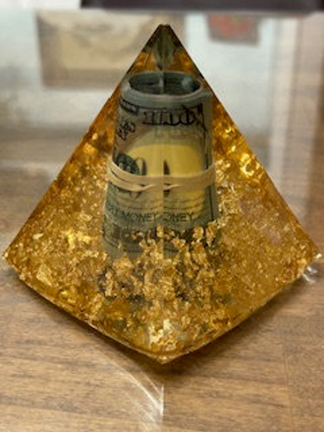 Paperweight: Vintage Pyramid Shape 100 Dollar Bill Theme Acrylic ...