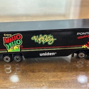 Richard Petty and Kyle Petty Set of 3 Semi-tractor Trailer Race Car ...