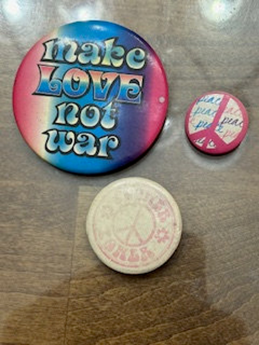 Hippie Buttons : Authentic 1960's Hippie Buttons - Make Love Not War ...