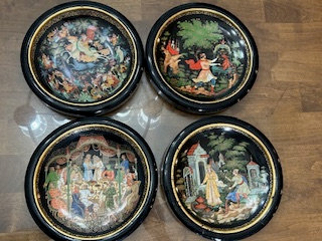 Tianex Russian Plate Set: Framed Set of "4" Russian Plates - 9'' in ...