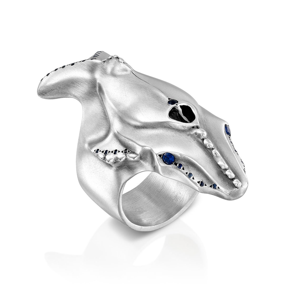 MAJESTIC BLUE WHALE Ring - Etsy