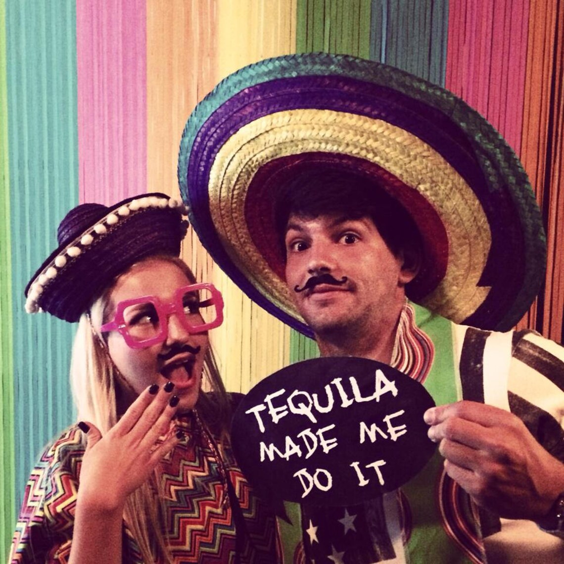 Mexican Fiesta Theme Photo Booth Props Inc: Que Pasa You Had | Etsy