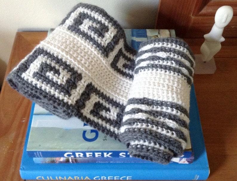 Greek Key Scarf Crochet Pattern for Women or Men // Greek Key Mosaic ...