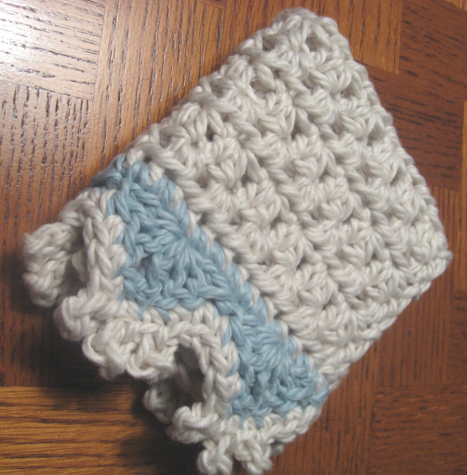 Matching Crochet Washcloth and Bath Mitt Patterns // Luxe Bath ...