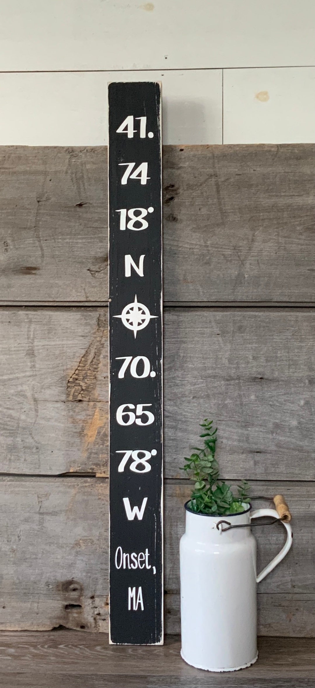 Vertical Latitude and Longitude Sign, Coordinates Sign, Latitude ...