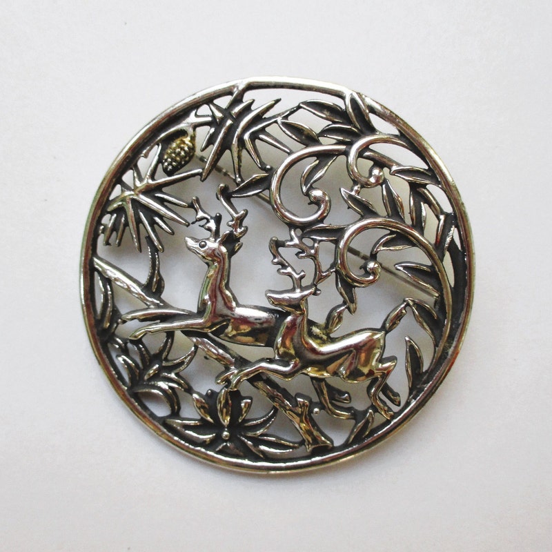 Deer Brooch - Etsy