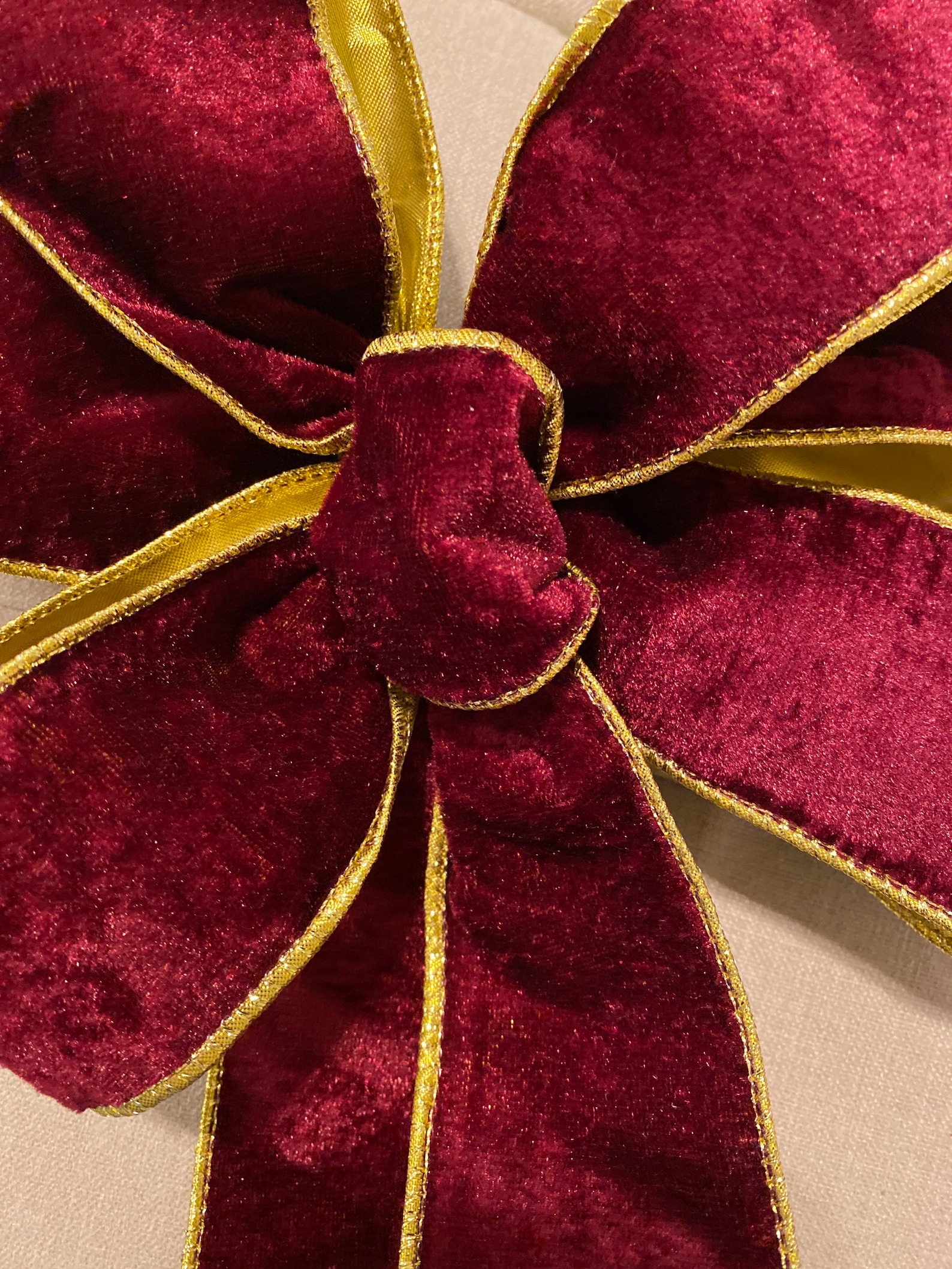 Christmas Stair Swag, Pre Lit, Red Velvet Bow, Pine Cones - Etsy
