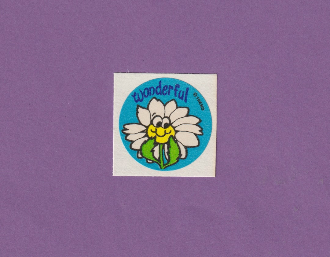 Vintage MATTE Trend Scratch & Sniff Sticker DAISY - Etsy