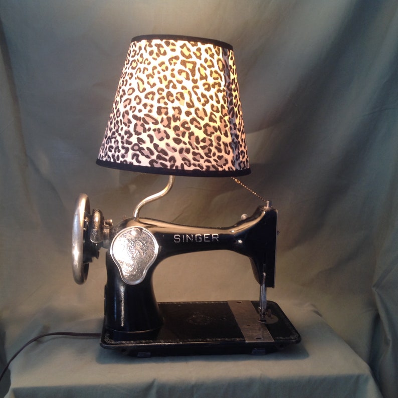 SOLD SOLD SOLD Vintage Singer Sewing Machine Lamp. More - Etsy