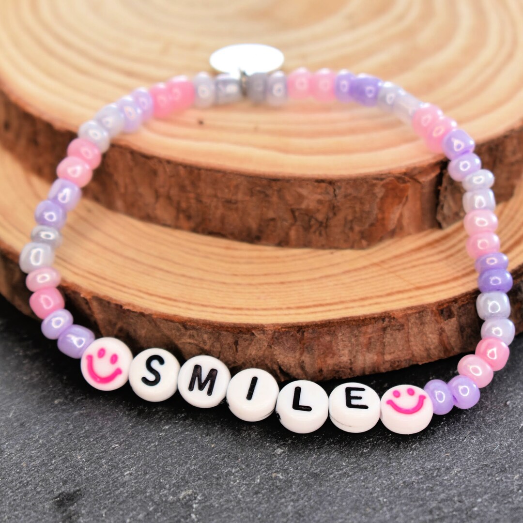 Smile Beaded Friendship Bracelet: Glass Seed Bead Bracelet - Etsy