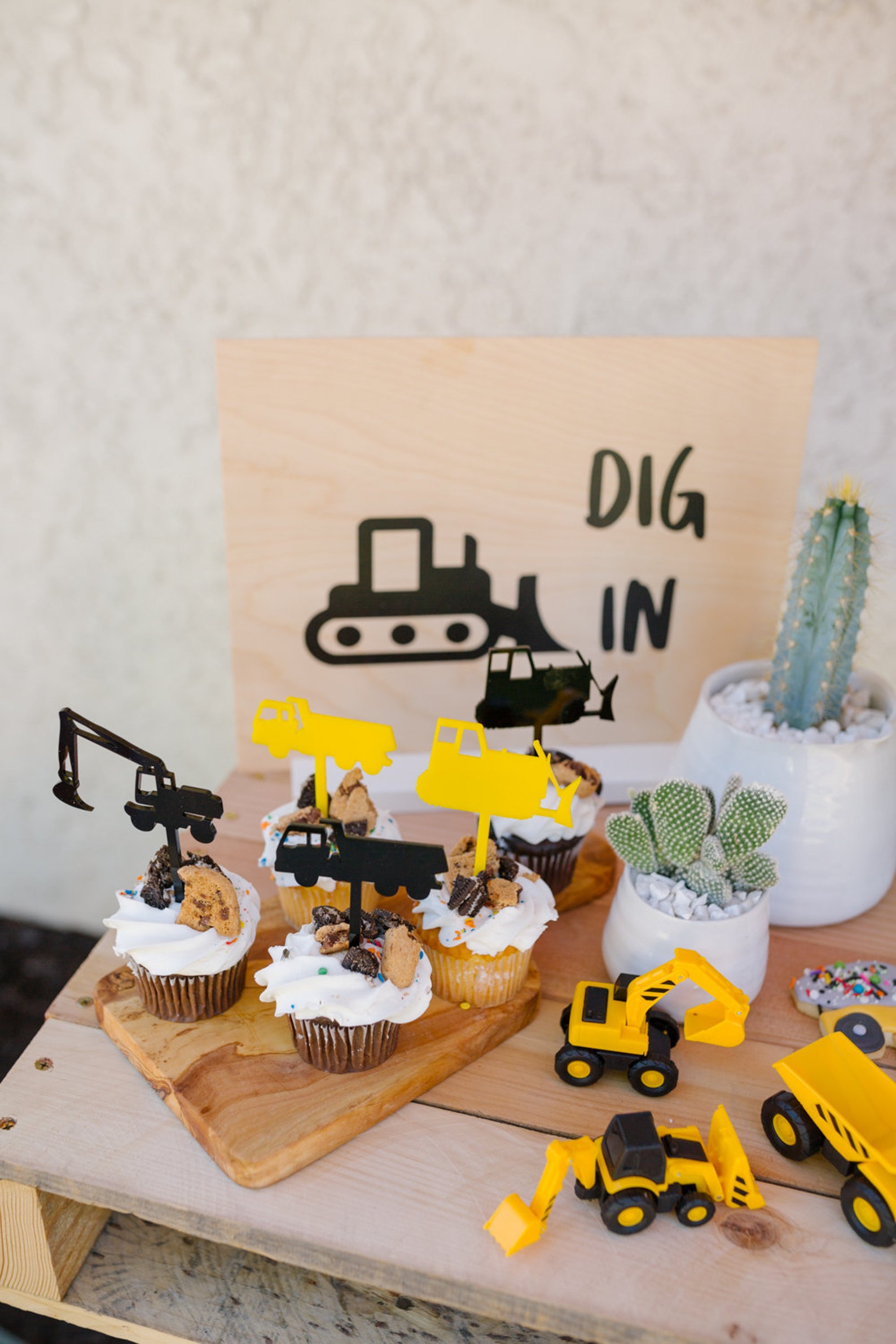 INSTANT DOWNLOAD: dig In Construction Party Sign | Etsy