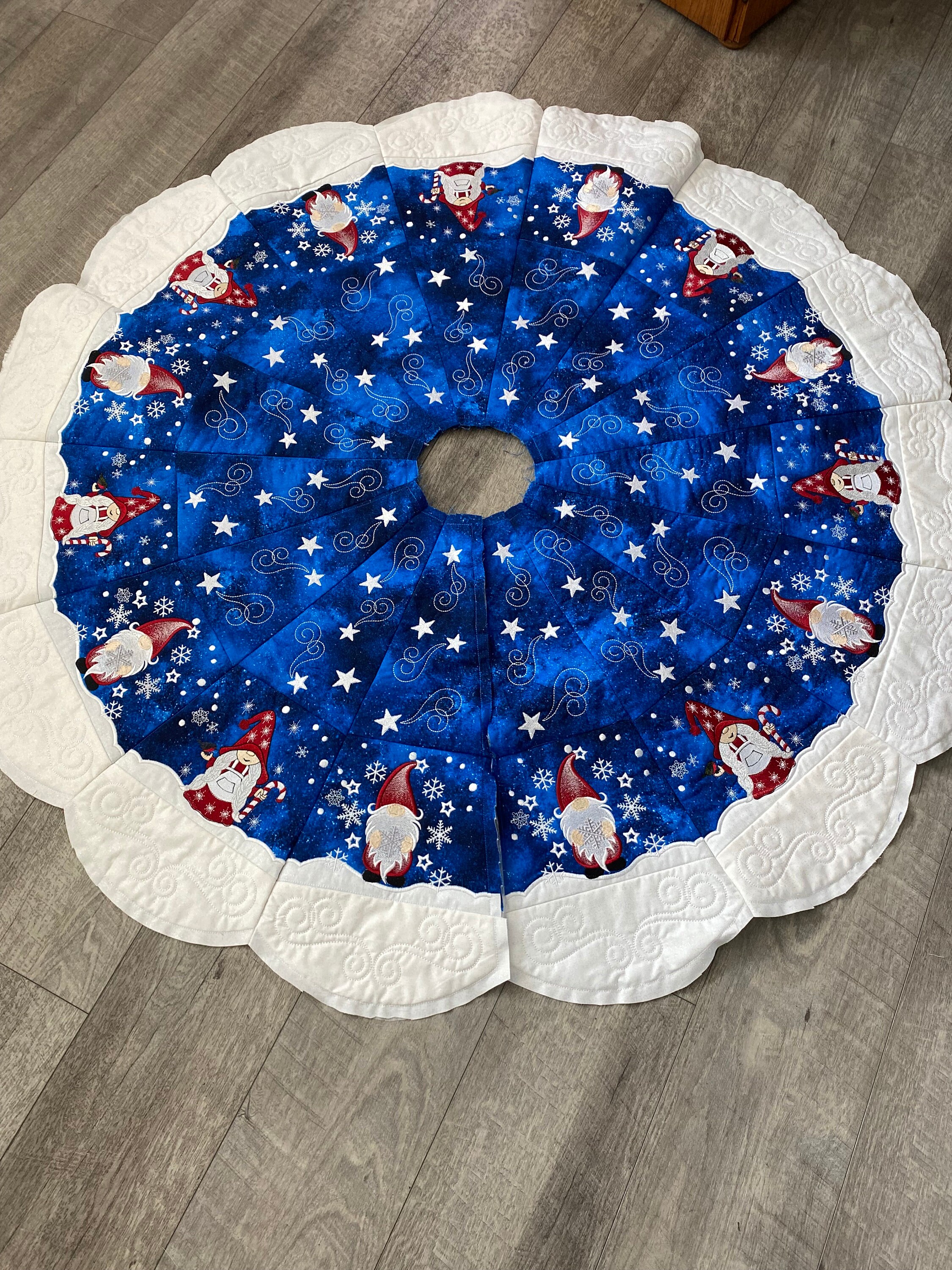 Specialized Tree Skirt - Etsy
