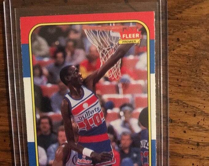 Manute Bol 1986 Fleer Basketball Card (original Issue) (as Pictured ...