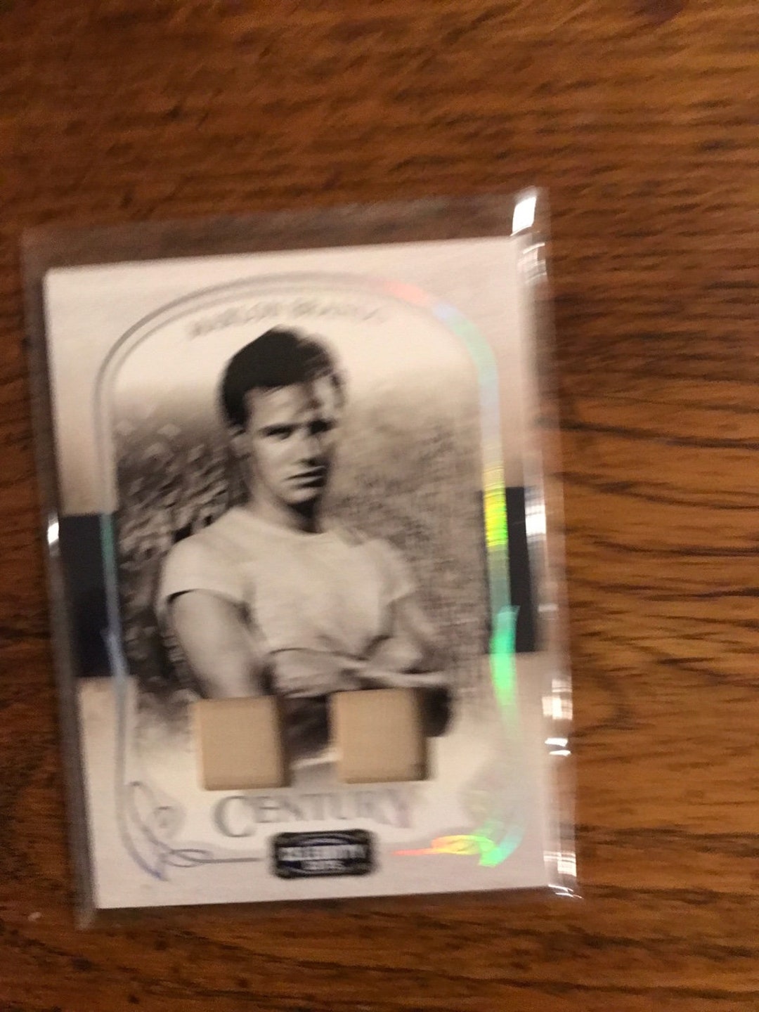 Marlon Brando Double Swatch Patch Card 16/50 Donruss Celebrity Cuts ...