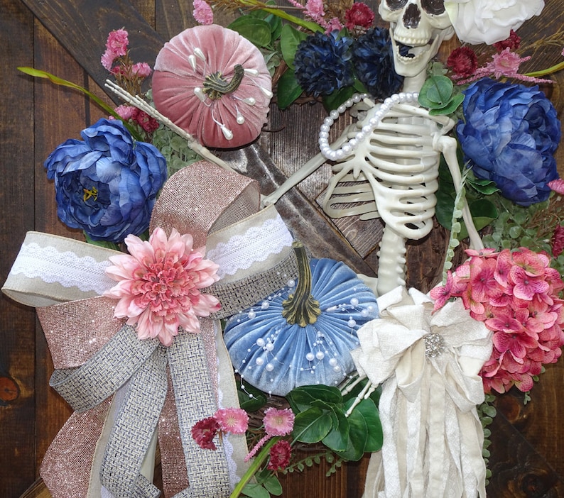 Mr Bones Wreath, Skeleton Wreath, Halloween Wreath, Halloween Decor ...