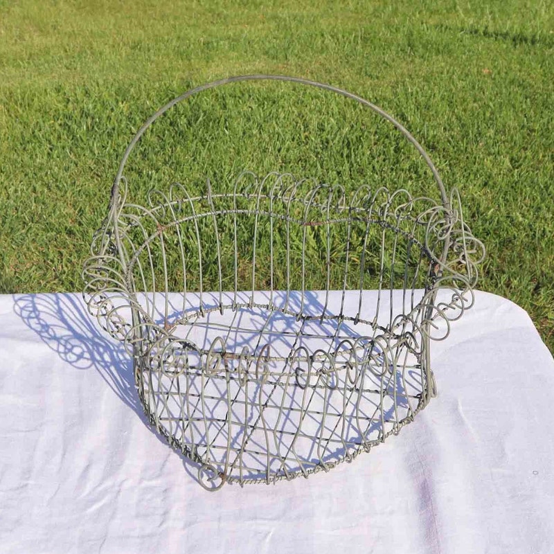 Wire Heart Basket - Etsy