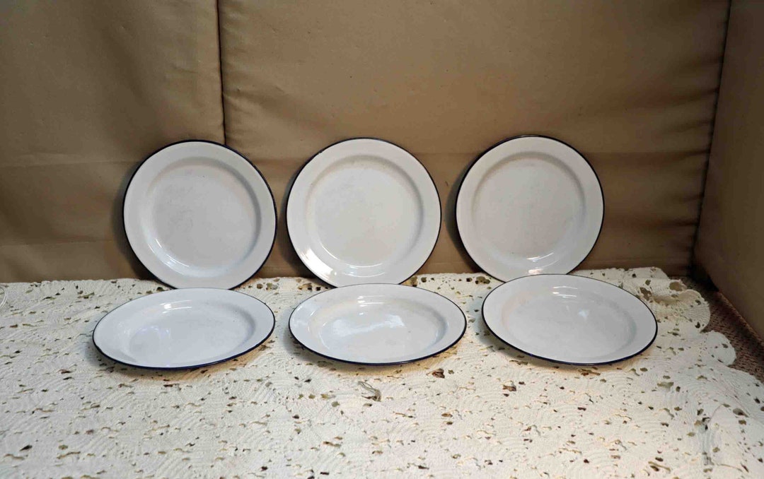 Vintage Enamel Plates 6 Set ,white With Blue Trim - Etsy