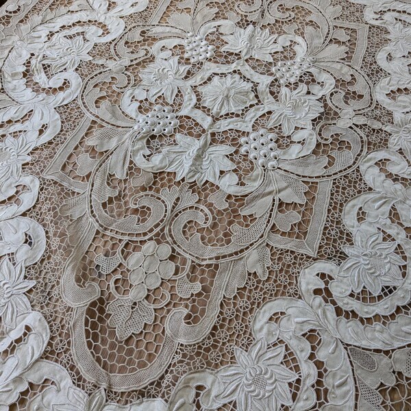 Madeira Linens - Etsy