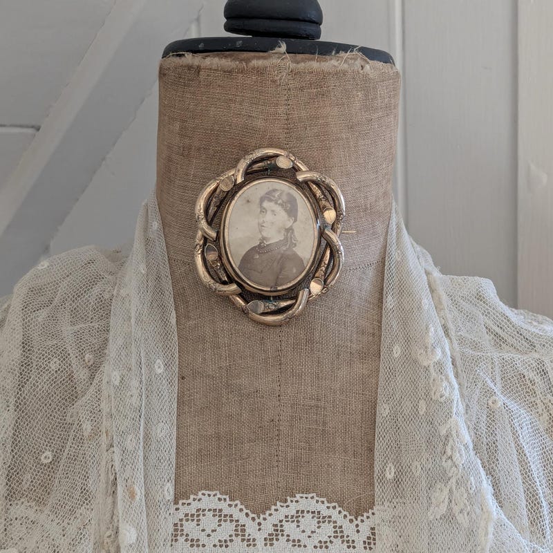 Mourning Swivel Brooch - Etsy