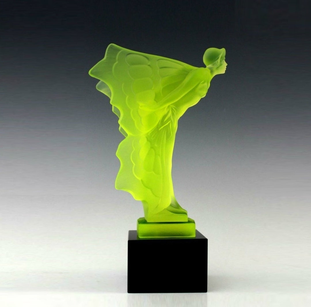 Bohemian Art Deco Sculpture Flying Lady Car Mascot Figurine 1930 Hhoffmann Vaseline