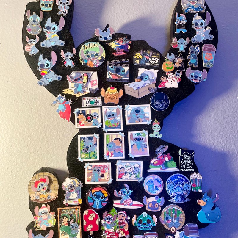 Lilo and Stitch Enamel Pin - Etsy