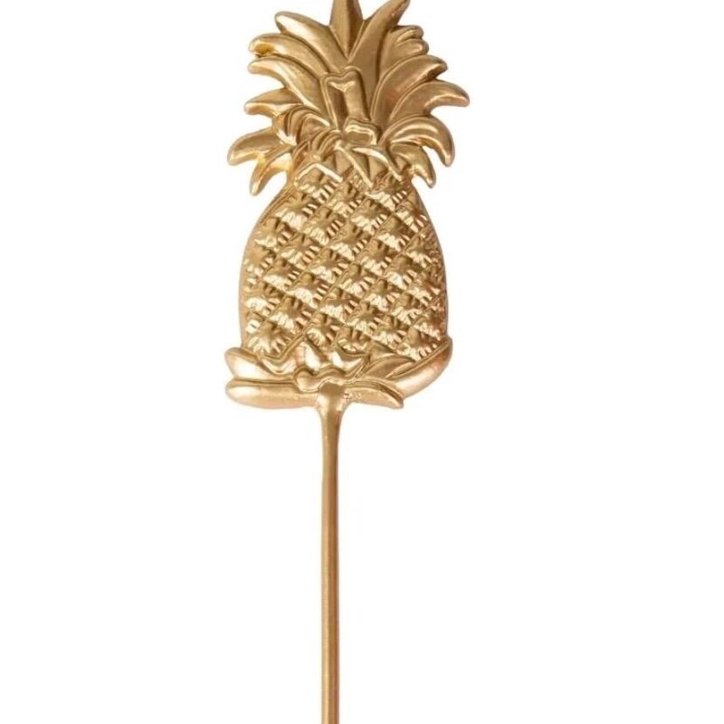 Small Pineapple Sculpture - Etsy