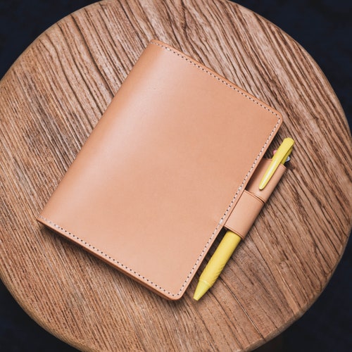 A6/hobonichi/midori MD Natural Trifold Leather Notebook Cover - Etsy
