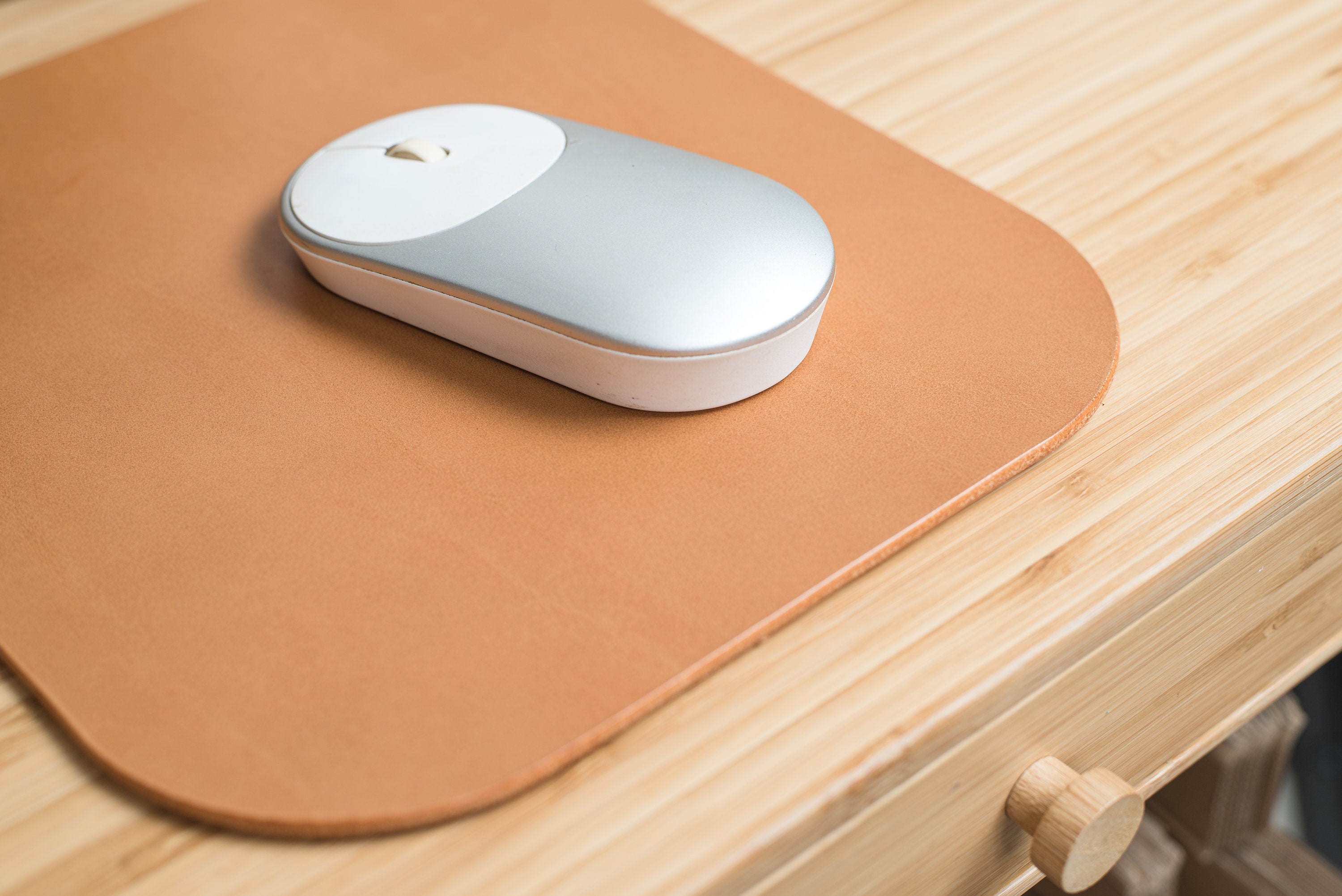12 COLORS - Caramel Buttero Leather Mouse Pad - Etsy