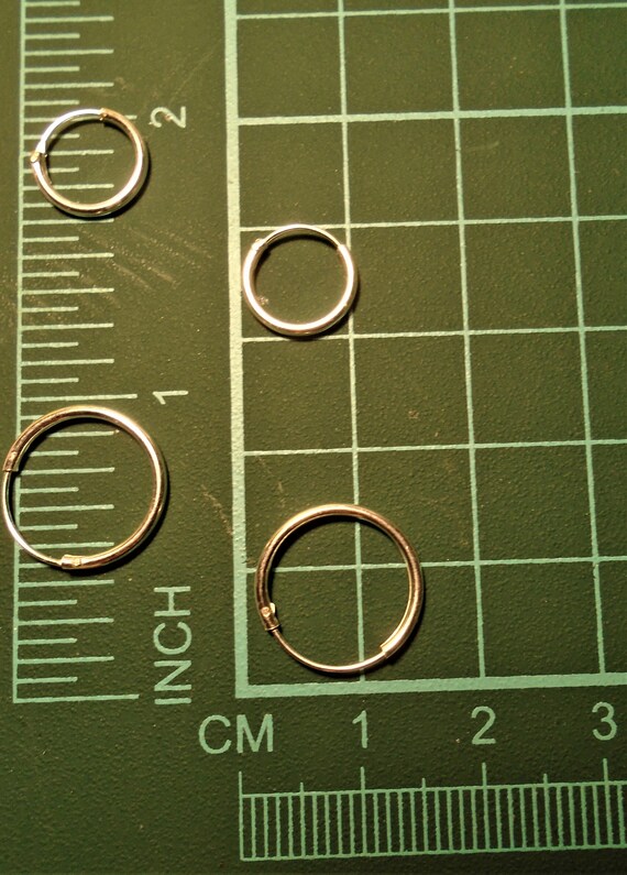 mini silver hoops, tiny 10mm & small 14mm 925 sterlin… - Gem