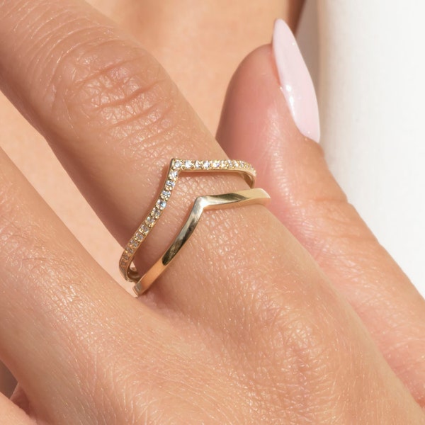 V Shaped Ring - Etsy
