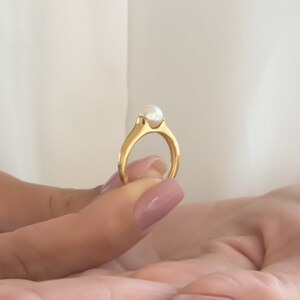 Freshwater Single Pearl Ring, Solid Gold 14K, Romantic Ring, Classic Pearl Ring, Dainty Pearl ...