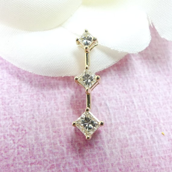 14k Yellow Gold Past, Present, Future Diamond Pendant… - Gem