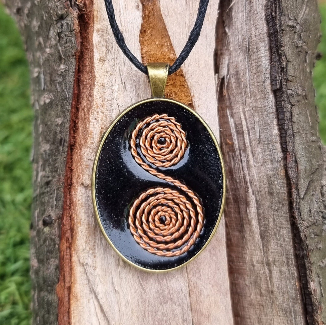 Russian Shungite Hand Filled In A Antique Metal Case Tensor 144 MHz ...
