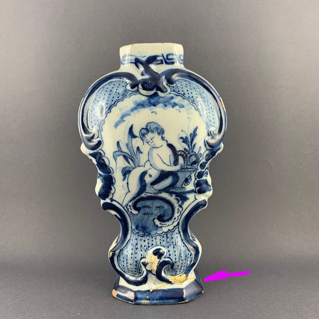 Delft Blue Vases 18th Century De Claeuw Factory in Delft Handpainted ...