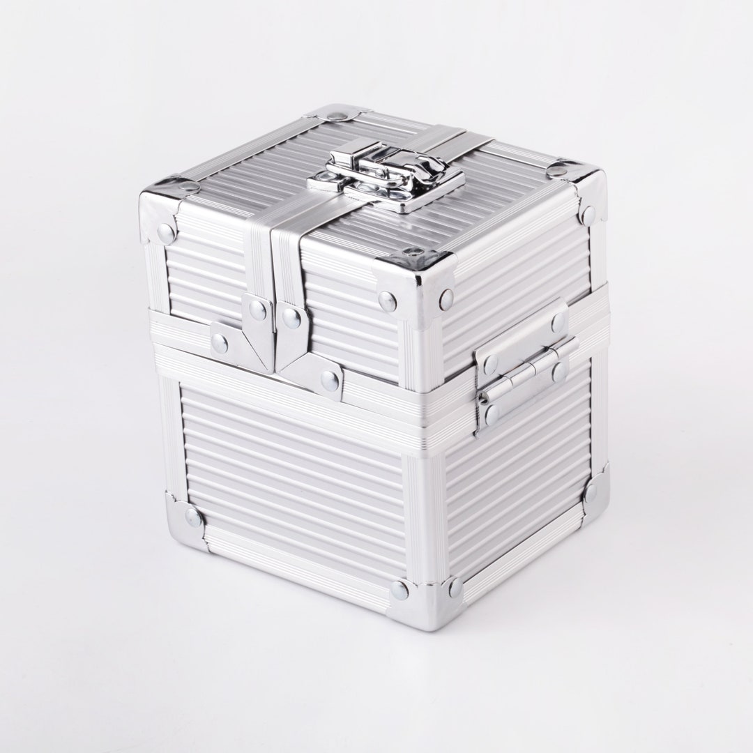 The Silver Cube Metal Deck Box for TCG Magic Fab Flesh and Blood EDH ...