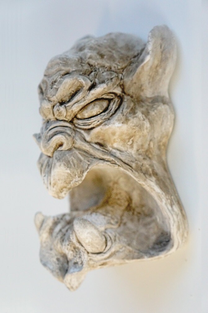 Hanging Gargoyle Face Can Also Be Made Into a Wall Fountain - Etsy