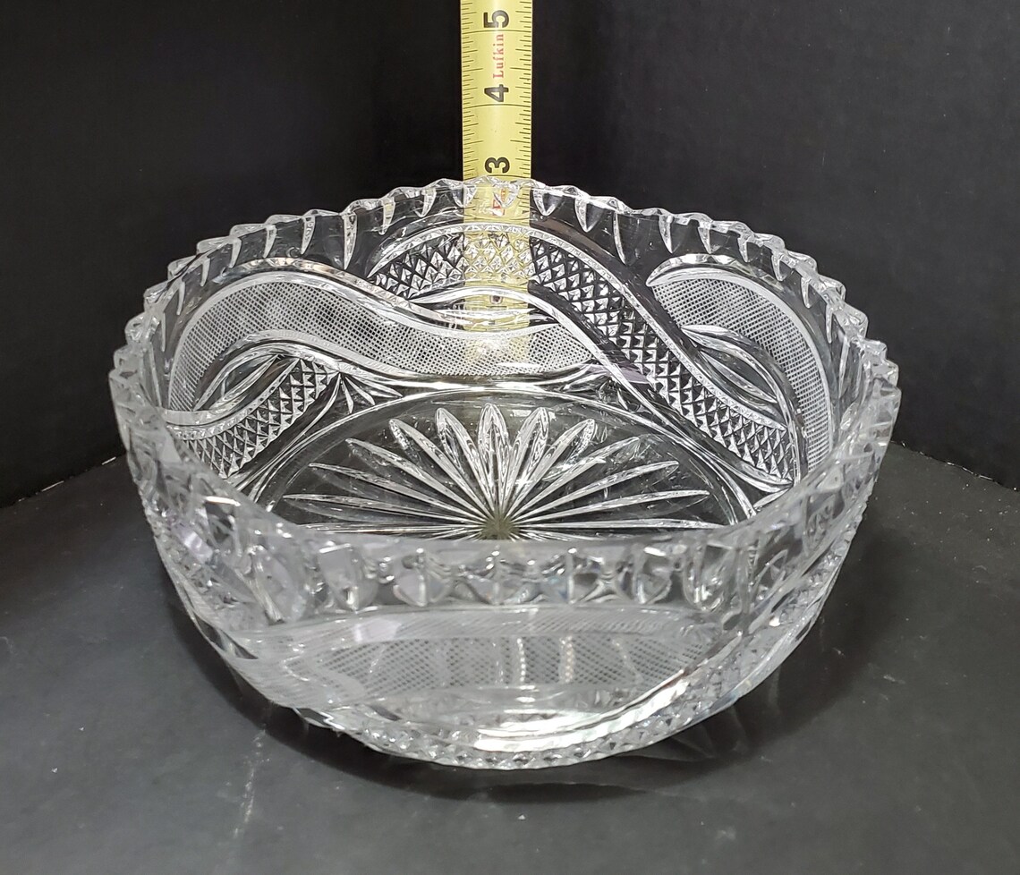Beautiful Antique 8 Cut Crystal Rippled Edge Bowl / | Etsy