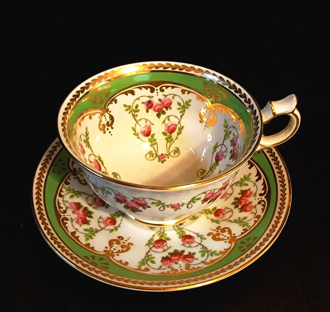 George Jones & Sons / Davis Collamore / Cup and Saucer Set / Pattern ...