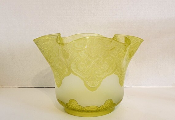 Large Antique Yellow-green Glass Lamp Shade / Embossed Lace - Etsy