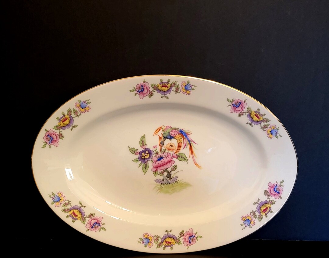 13-1/2" Zeh Scherzer / Z S & Company / "fantasy Hummingbird" Oval ...