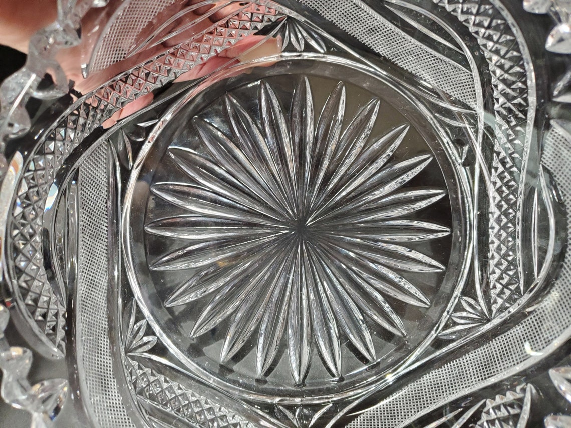 Beautiful Antique 8 Cut Crystal Rippled Edge Bowl / | Etsy