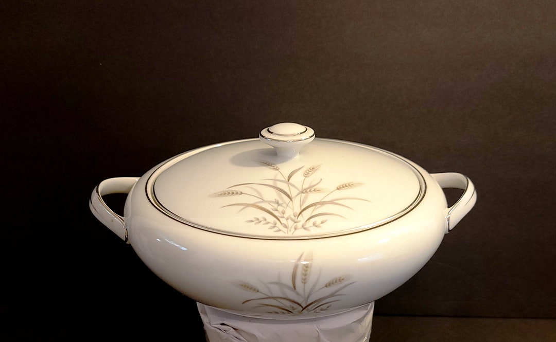 Sone China "harvest" Wheat Pattern Round Covered Serving Bowl / Japan ...